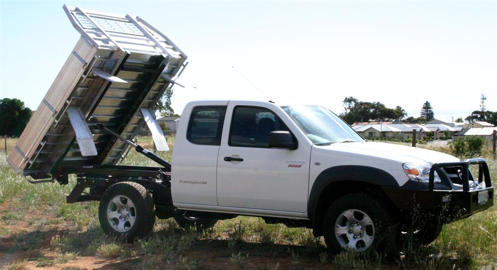 Tipper Kits Australia and Ezy-Fit Hydraulics | Hydraulic cylinder ...